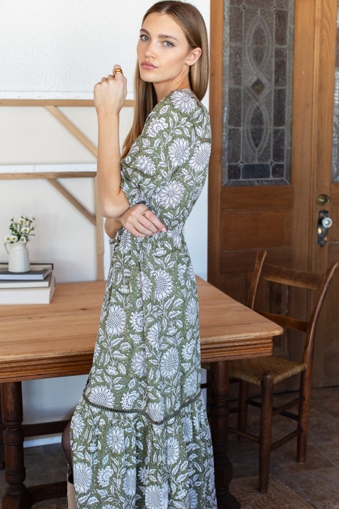 Lucy 4 Short Sleeve Dress - Arles Gothic Olive - Emerson Fry