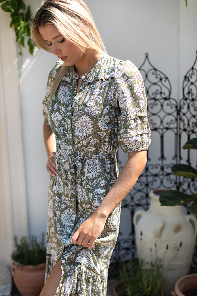 Lucy 4 Short Sleeve Dress - Arles Gothic Olive - Emerson Fry