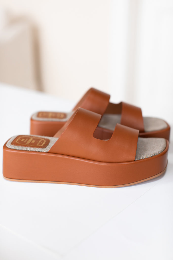 Platform Slide - Almond Leather - Emerson Fry